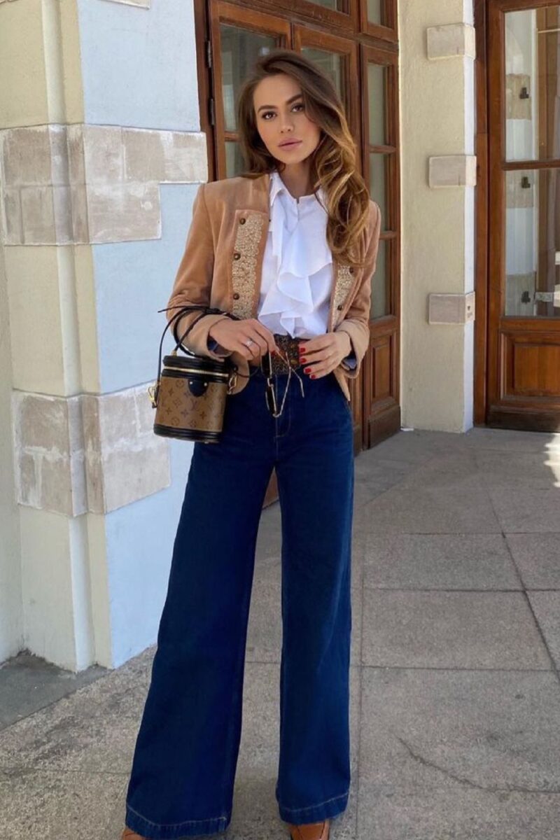 Ladies, Here Are 10 Classy Ways to Style Your Jeans