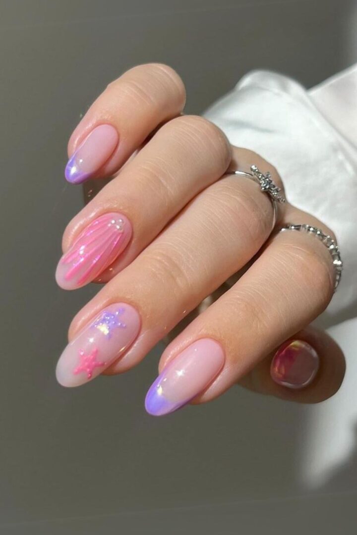 25 Seashell Nail Ideas to Try This Summer