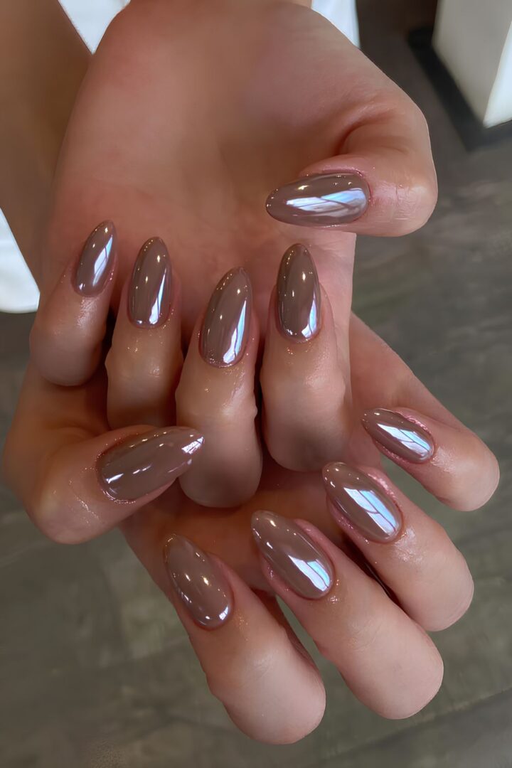 20 Fall Chrome Nail Designs That Are Trending Right Now