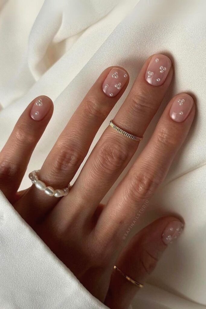 26 Pearl Nail Designs You Need to Try for Major Glam