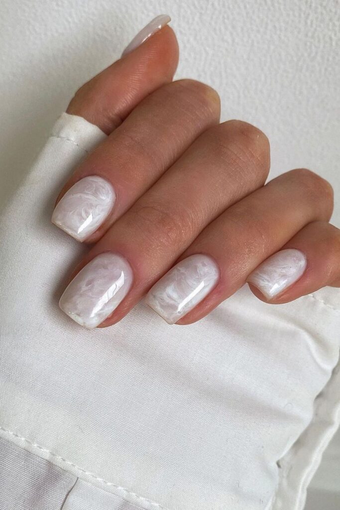 30 Modern Neutral Nails to Keep Your Summer Look on Point