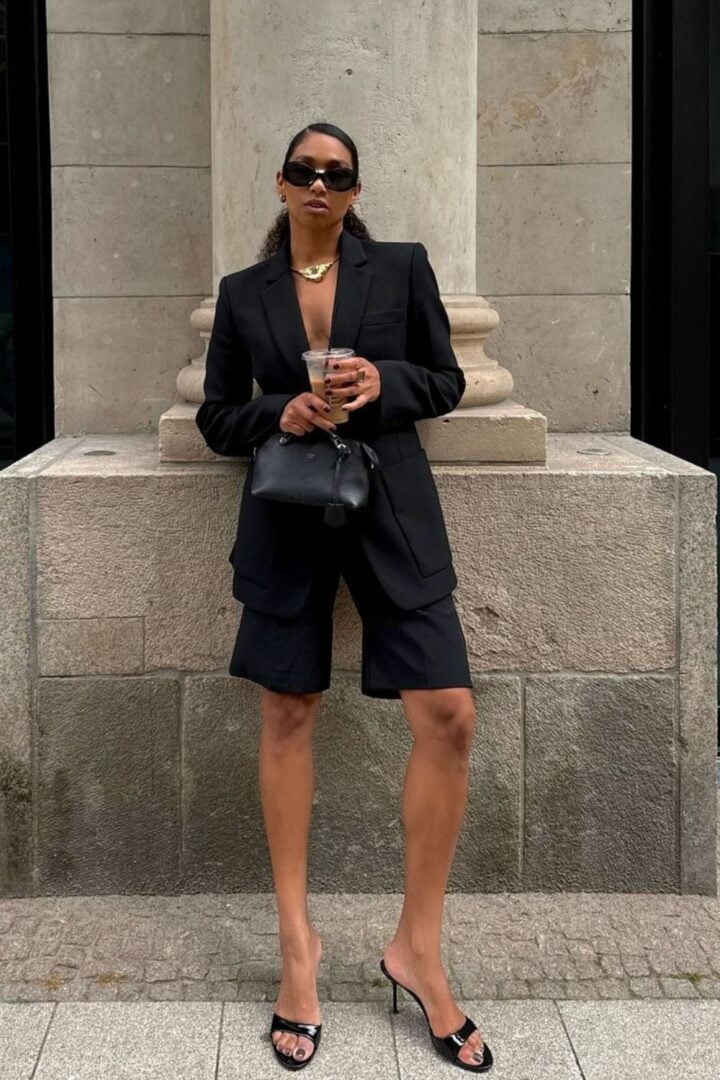 16 Stylish Bermuda Shorts Outfits You Can Wear Anywhere