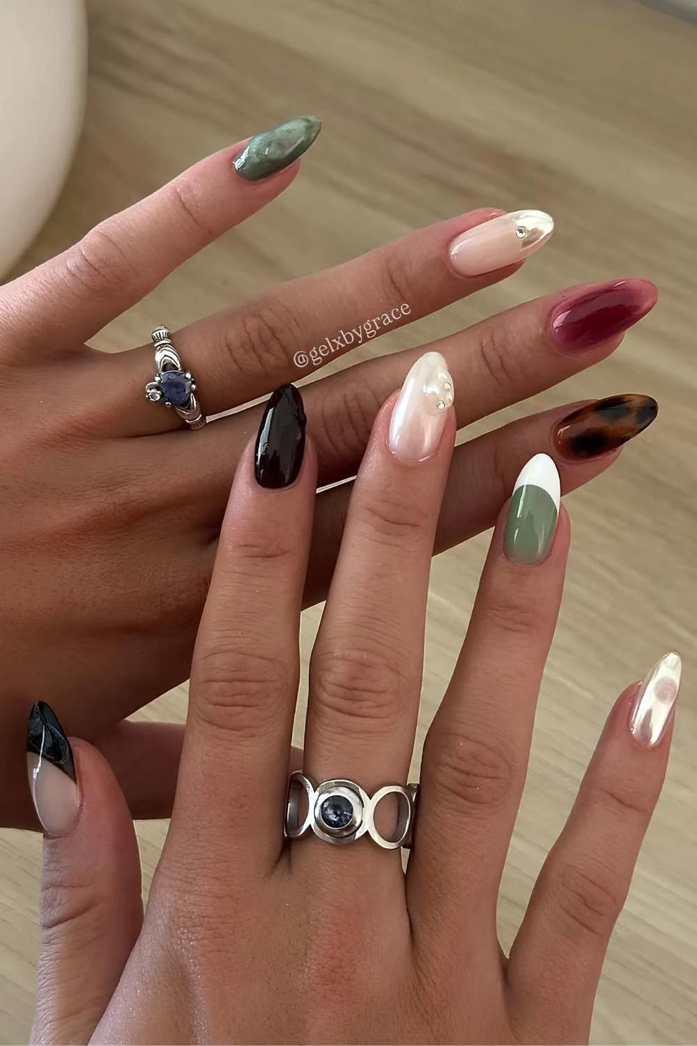 26 Fall Almond Nail Designs That TikTok Girlies Already Saved