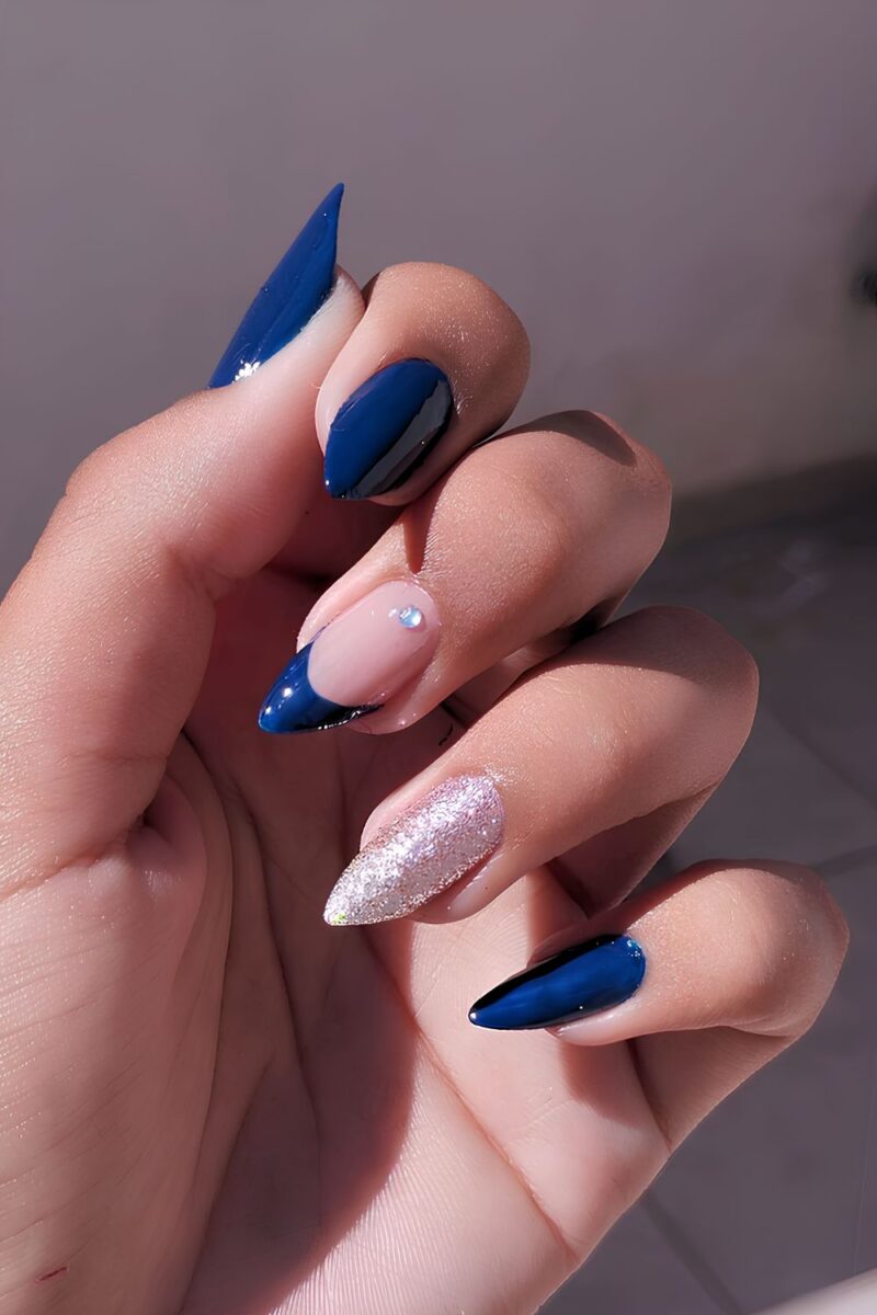 40 Stunning Navy Blue Nail Ideas You Need to Try in 2025