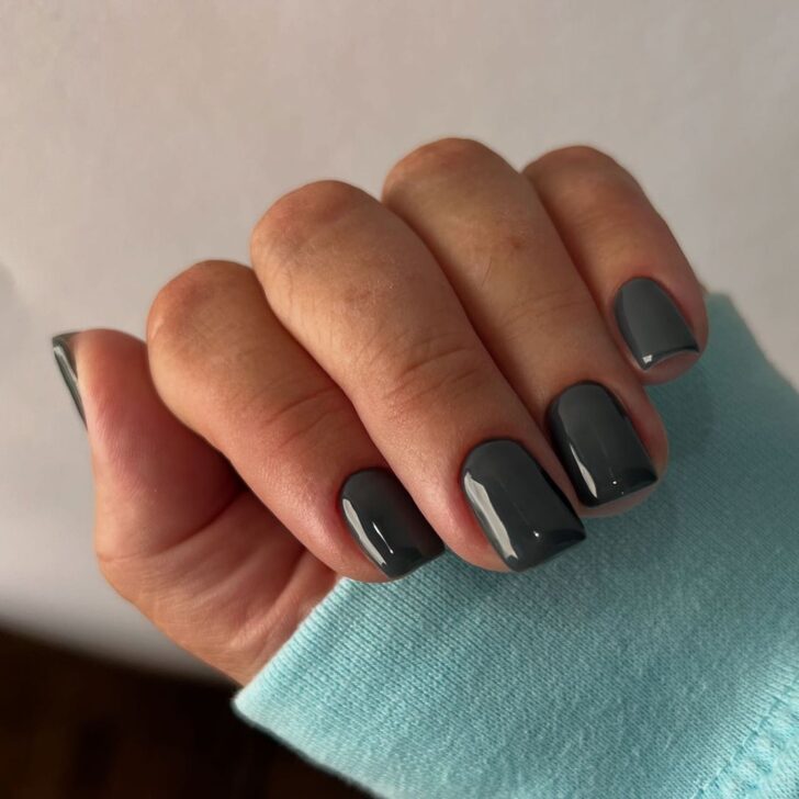 22 Dark Fall Nail Ideas You’ll Be Obsessed With This Season