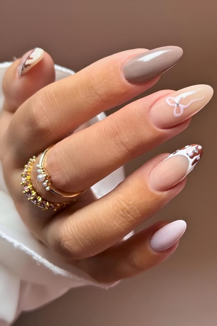 20 Gingerbread Nail Art Ideas for the Coziest Holiday Mani