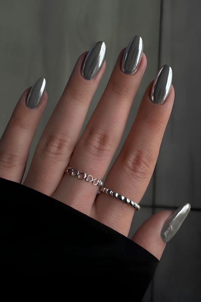 20 Chrome Fall Nail Ideas That Will Totally Upgrade Your Mani