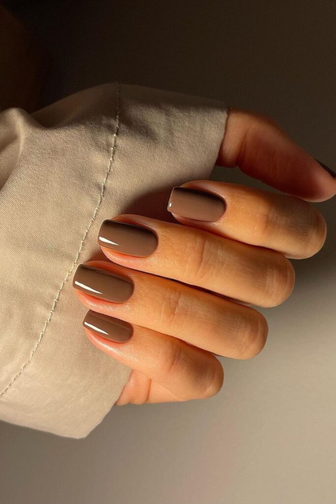 30 Cozy Neutral Nails to Slay This Winter