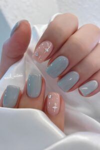 25 Blue Winter Nails for Your Cold Weather Glow-Up