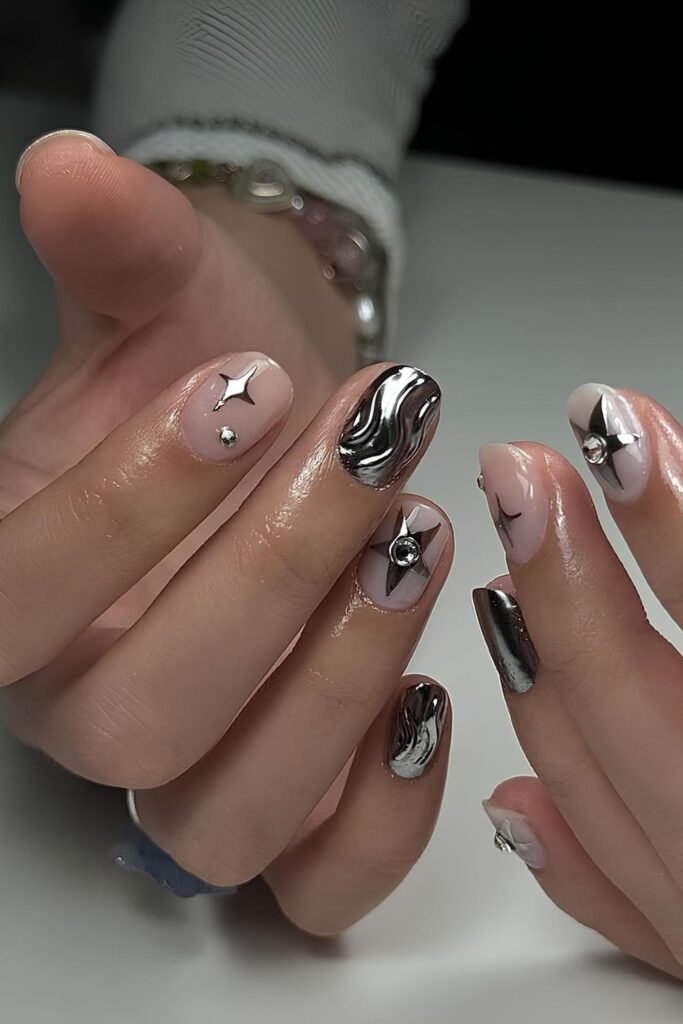 Glam Queens, Here Are 30 Silver Nail Designs You’ll Adore