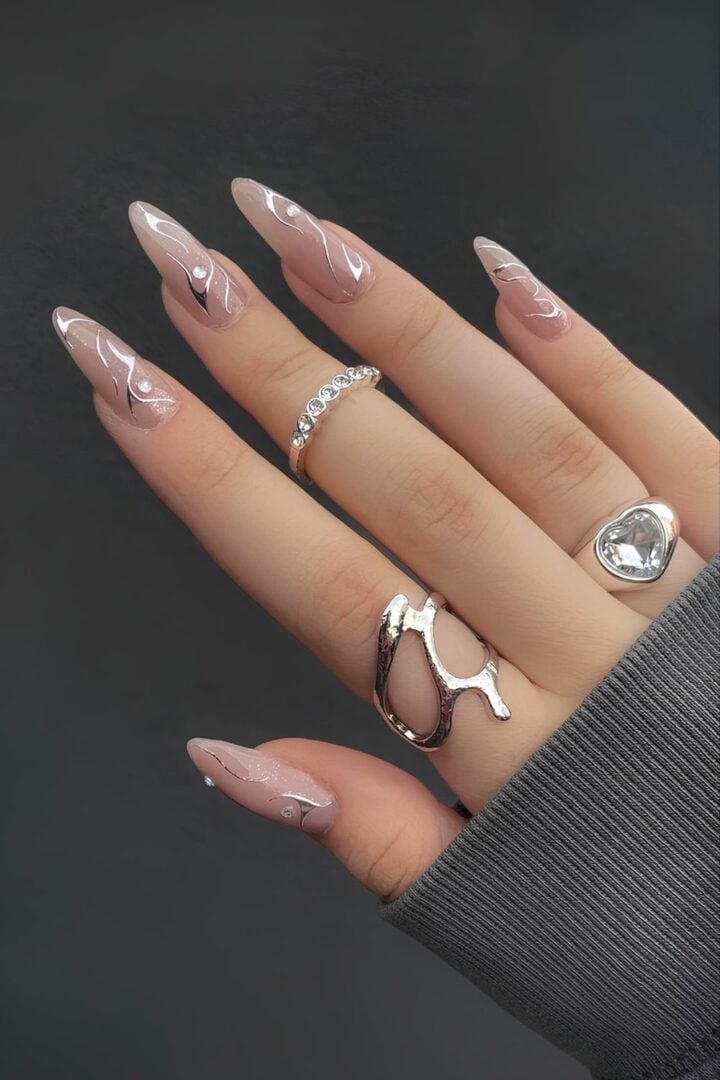 25 Icy Chrome Nail Ideas Trending for Winter 2025