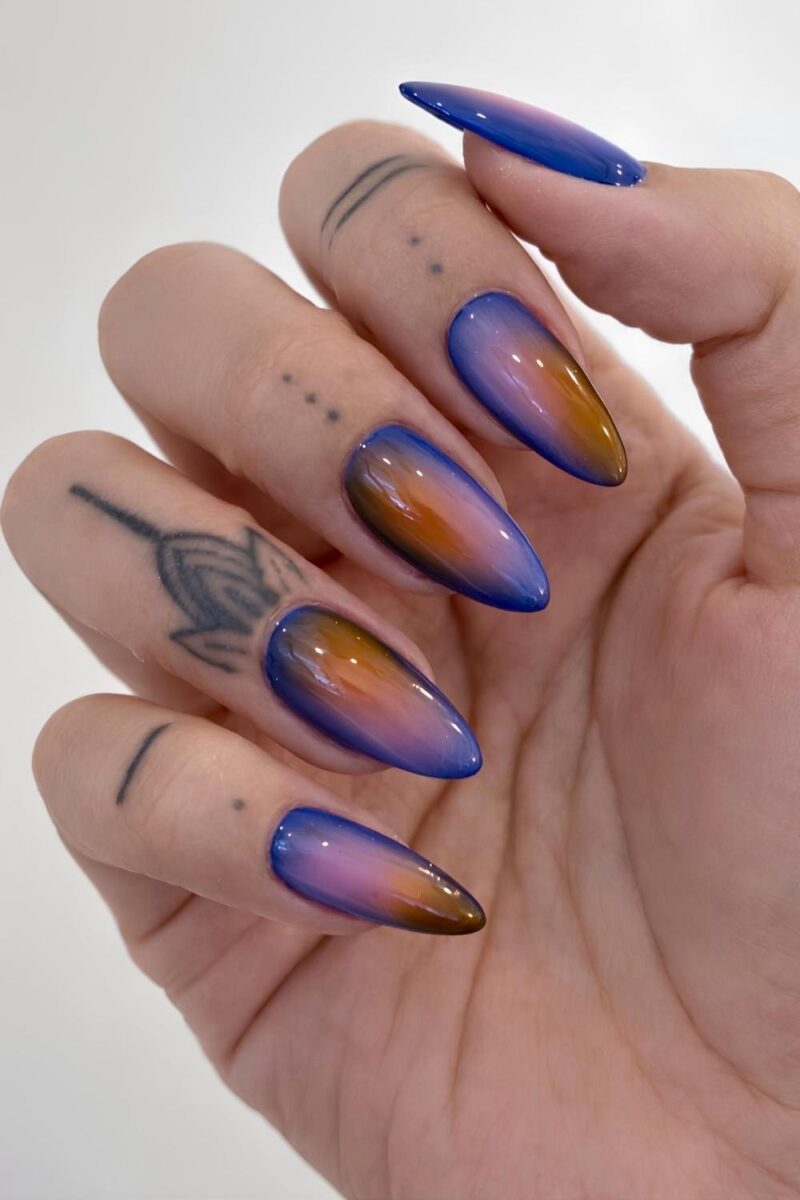 20 Royal Blue Nails That’ll Have You Feeling Like a Queen