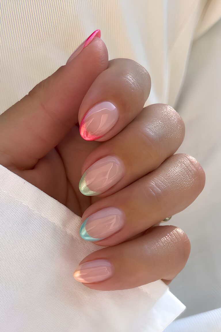 40 Spring Chrome Nails You’ll Want to Screenshot Immediately