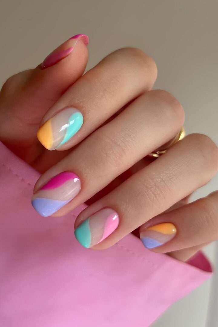 Pastel Nails: 60 Designs That Are Defining Spring 2025