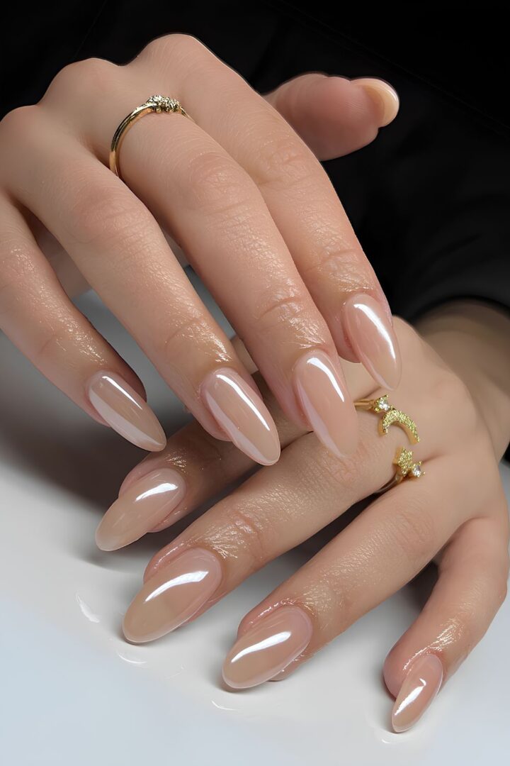 Neutral Chrome Nails: The Trend We Can't Get Enough Of