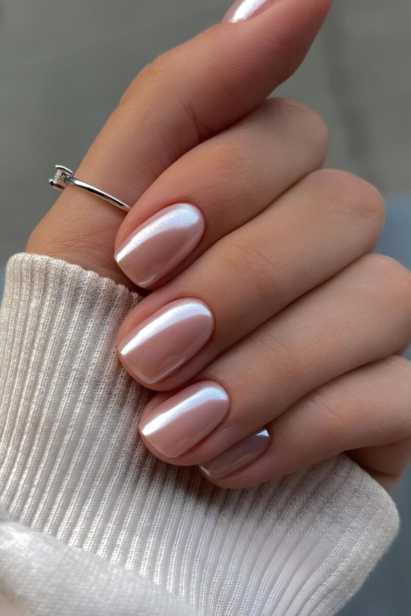 40+ Light Pink Nail Ideas for a Fresh and Pretty 2025 Look