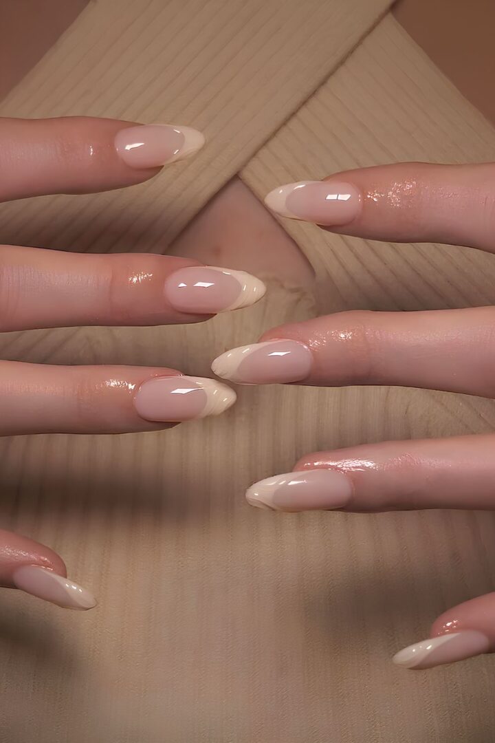 30 Classy Neutral Nail Designs That Are Always in Style