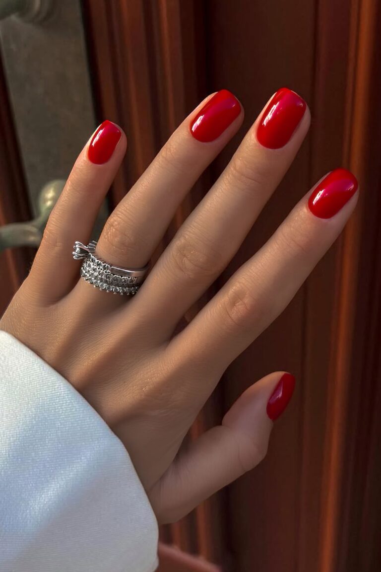 35 Classy Spring Nail Designs You’ll Want to Copy All Season