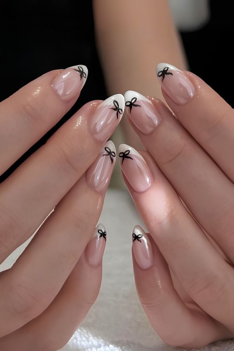 20 Graduation Nail Ideas That’ll Slay Your Cap and Gown Pics