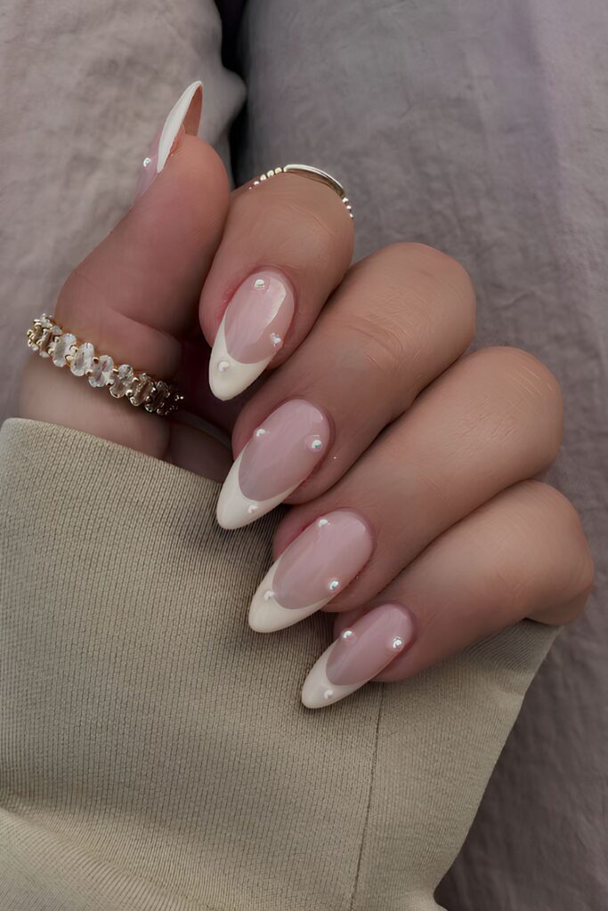26 Pearl Nail Designs You Need to Try for Major Glam