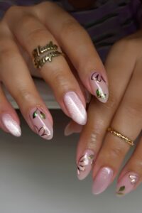 Pink Cat Eye Nails: The 2025 Trend You Need to Try